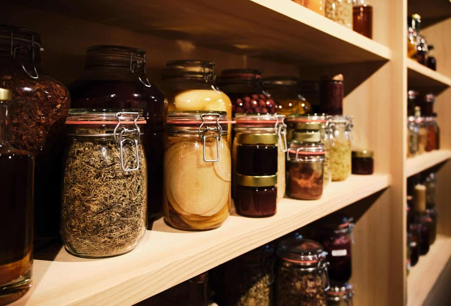 What are standard pantry size cabinets?